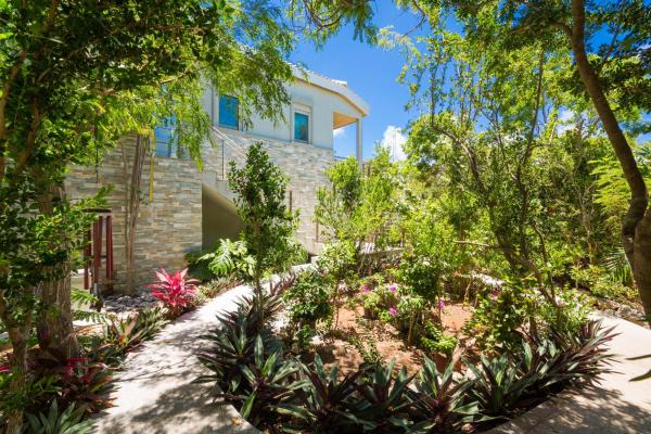One On Marlin Resort - Turks and Caicos Islands