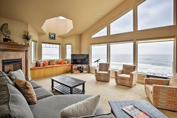Oceanfront South Beach Home With Hot Tub And Sauna - Newport, OR