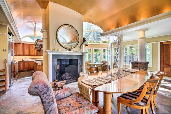 Lovely Brookfield Home With Private Deck And Views - Braintree, VT