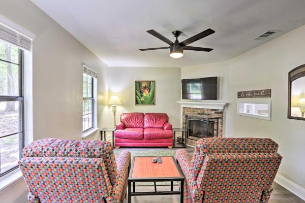 Charming Tallahassee Townhouse About 3 Mi To Fsu! - Tallahassee, FL
