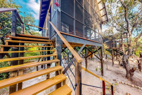 Mahogany Cabaña At Inn The Trees -Gold Standard Certified - Belize