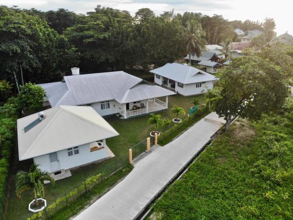 Fadine Self Catering App. C - Seychelles