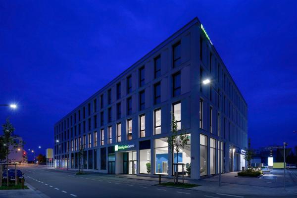 Holiday Inn Express - Regensburg By Ihg - Neutraubling
