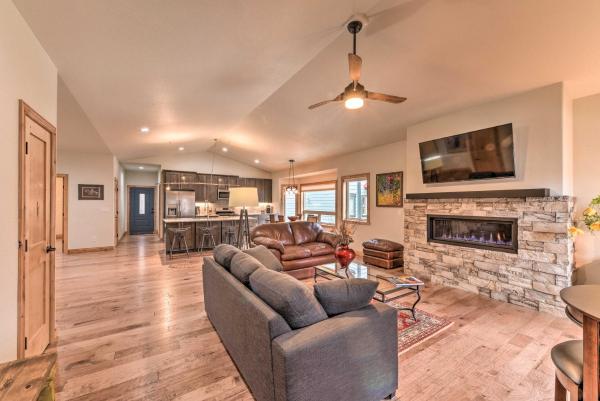 Charming Buena Vista Home About 1 Block To Main Street - Buena Vista