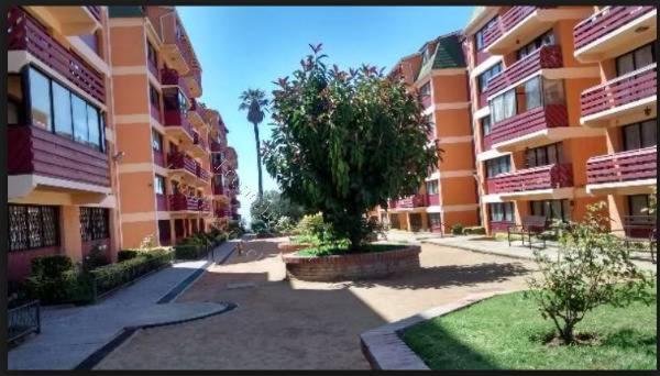 Departamento Cómodo Y Amplio En Valparaíso - Valparaíso