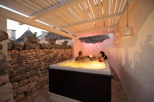 Trulli Holiday Deluxe & Wellness - Alberobello