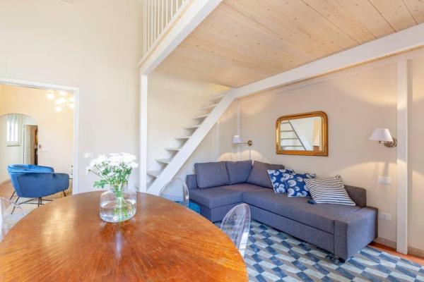 Santa Croce. Quiet, Large And Luminous Loft - Florenz