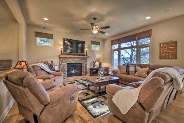Sugar Bear Lodge With Game Room - 5 Mi To Village! - Lake Arrowhead, CA