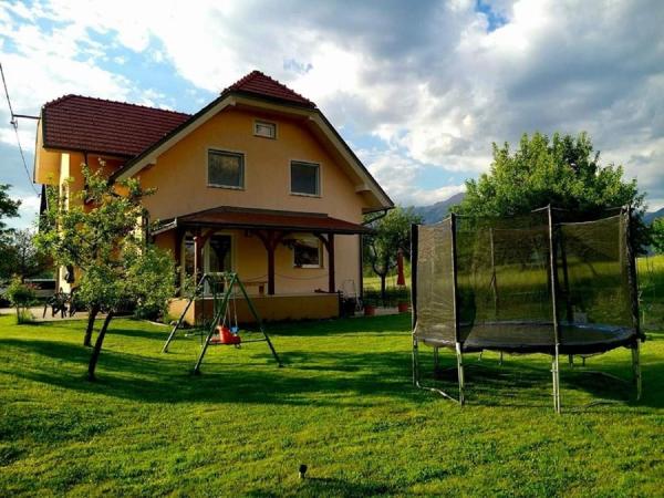 Valant Apartment - Lesce