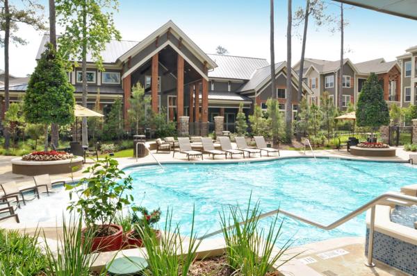 Resort Style Apartment/home - The Woodlands - The Woodlands, TX