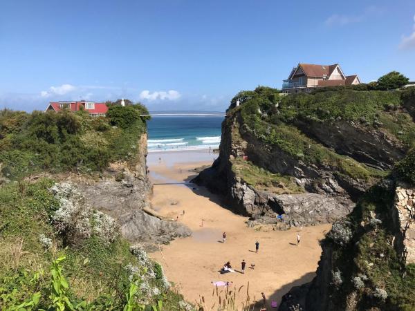 The Quies - Crantock