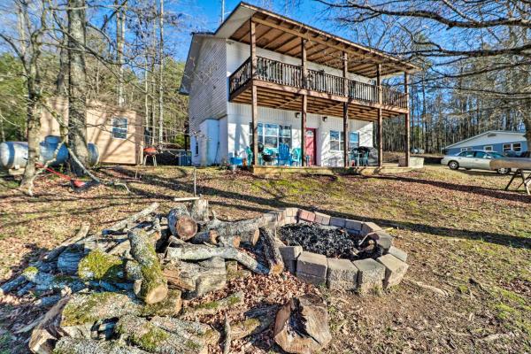 Lakefront Delta Cottage With Views, Canoe And Dock! - Alabama