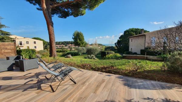 French Riviera - Vaugrenier - Villeneuve-Loubet