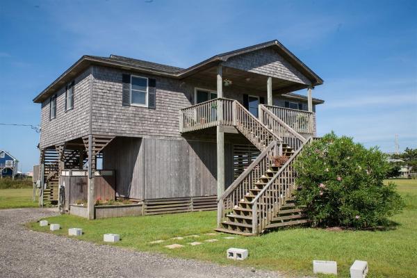 56188 Austin Road Home - Hatteras, NC