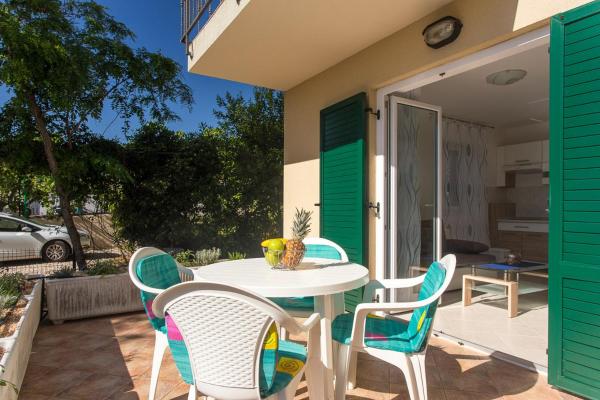 Apartment Sandra - Punat