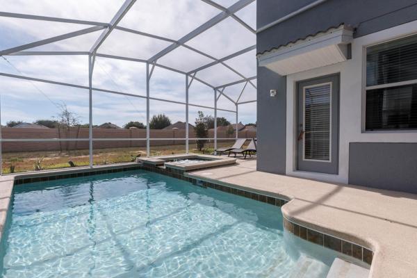 Artist's Escape - Davenport, FL