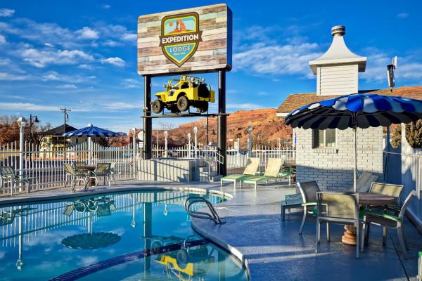 Exp Lodge Triple Queen Room-main St - Moab, UT