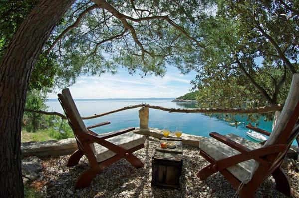 Remote Beach House Studena Brač - Brač
