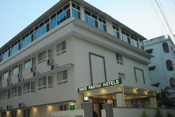 Sreeparthi Hotel -