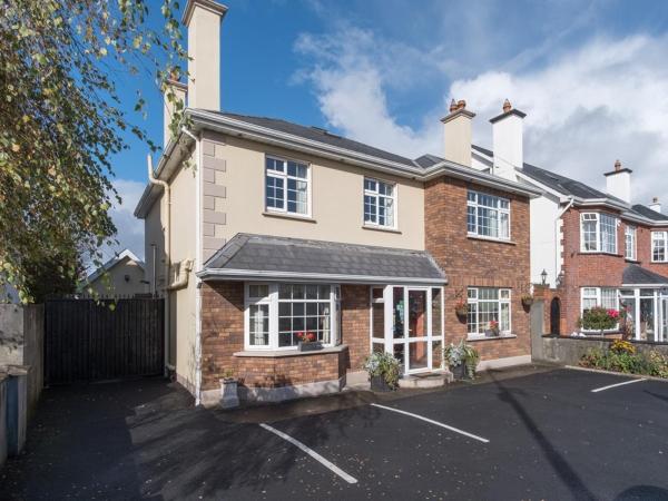 Four Seasons B&b - Claregalway