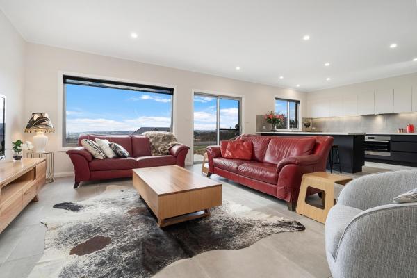 Silverdown Luxury King Rooms Or Apartment - Orange