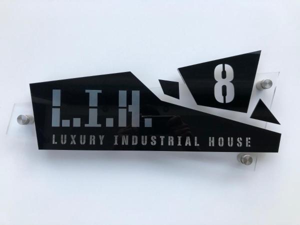 (L.i.h.8) Luxury Industrial House 8 - Paphos
