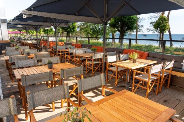 Nymphe Strandhotel & Apartments - Sellin