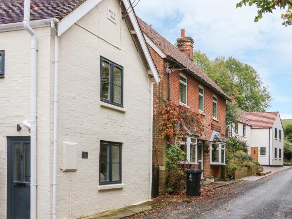 Tilly's Cottage - Devizes