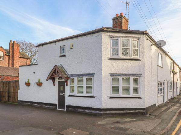 Heath Corner - Knutsford