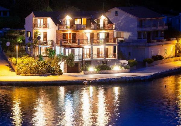 Apartments Malo Lago - Croatia
