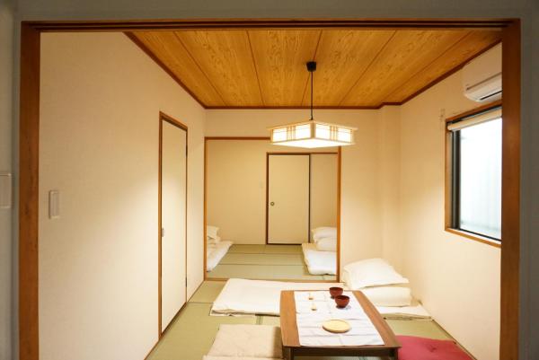 Syoga A House, Next To Natural Park - Osaka Prefecture, Japan
