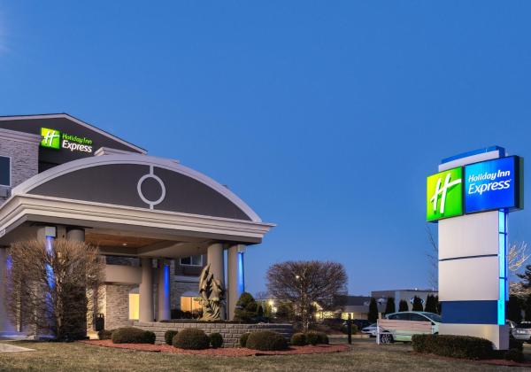 Holiday Inn Express Branford-new Haven By Ihg - Branford, CT