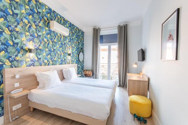 Hotel Aria - Carros