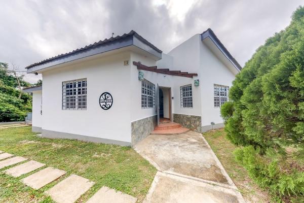 La Rana - Belize