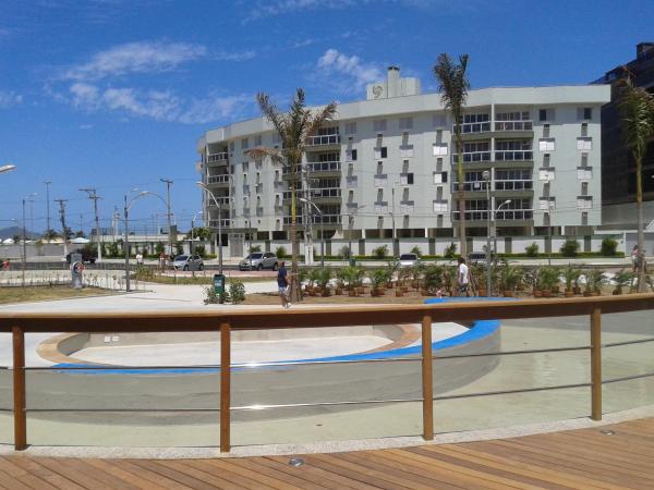 Joneson Aluga Um Apto 3 Quartos Na Beira Da Praia Do Forte - Cabo Frio