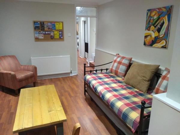 8a Kenilworth Road - Isle of Wight