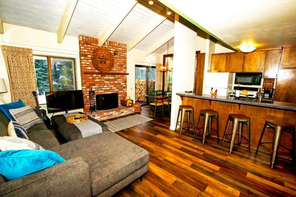The Mammoth House - Mammoth Lakes