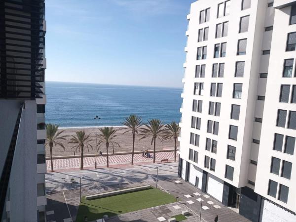 Apartment With Air-con And Parking Place - Almería