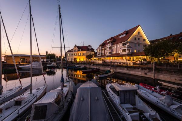 Akzent Hotel Löwen, (Langenargen Am Bodensee), Doppelzimmer Ortsseite - Tettnang