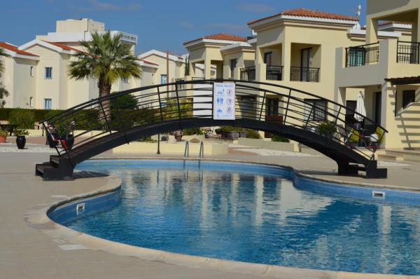 Faros Beach Apartment A102 - Paphos