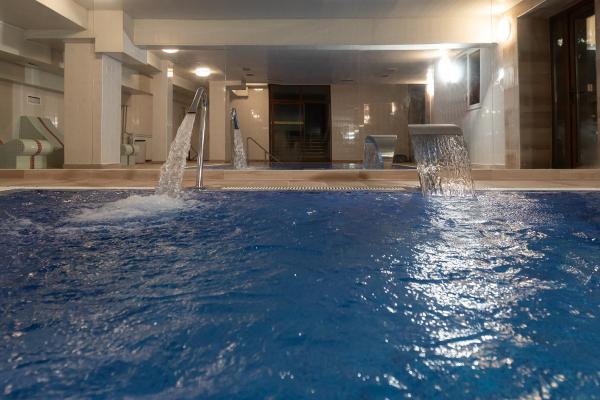 Zornica Hotel - Kazanluk
