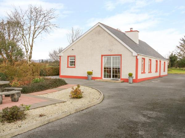 Ellen's Cottage - Donegal