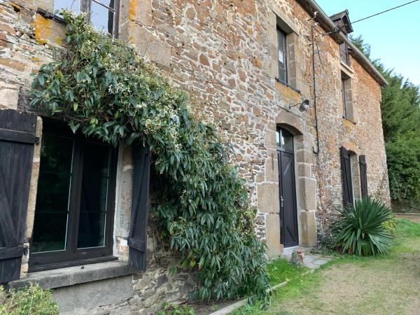 Le 44 - Dol-de-Bretagne