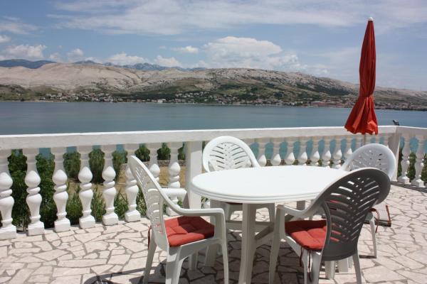 On The Beach Apartment - Pag