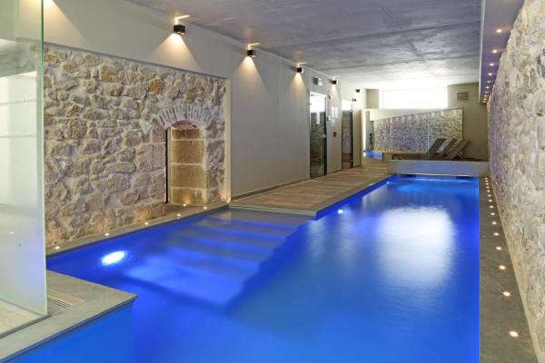Best Western Plus Hôtel La Joliette - Calanques de Marseille