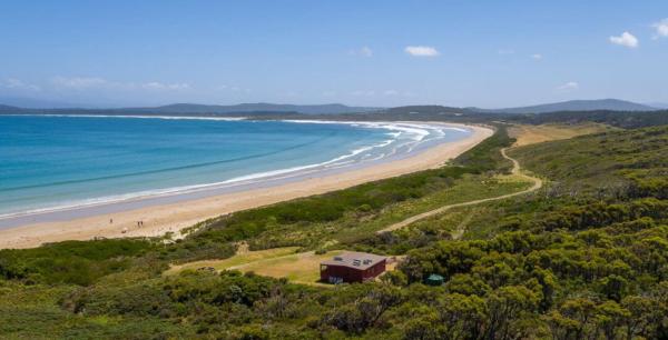 Cloudy Bay Cabin - Tasmania