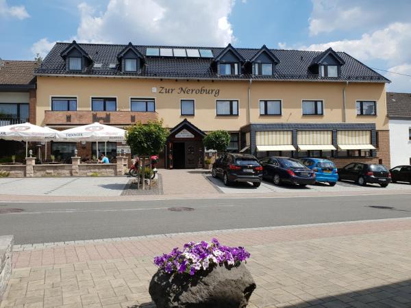 Hotel Restaurant Zur Neroburg - Manderscheid