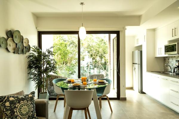 Private Roof W Plunge Pool, Brand New 2 Br Penthouse For 6 Sleeps - Tulum