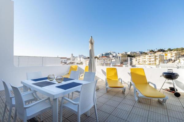 Top Renoviertes Apartment Mit Großer Terrasse - Albufeira