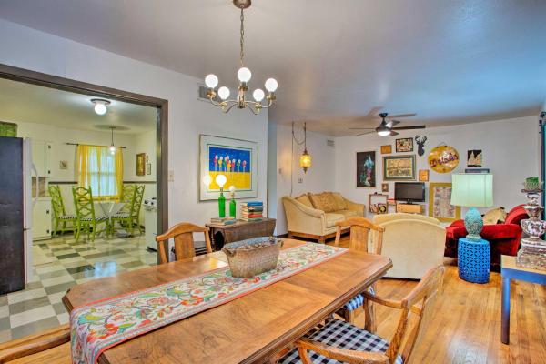 Pet-friendly River District Home With Fenced Yard - Fort Worth